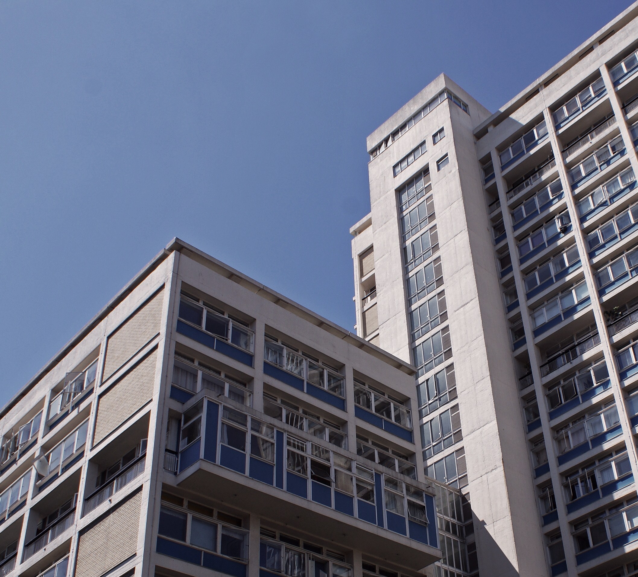 Alexander Fleming House (Metro Central Heights) – London | Brutalist ...